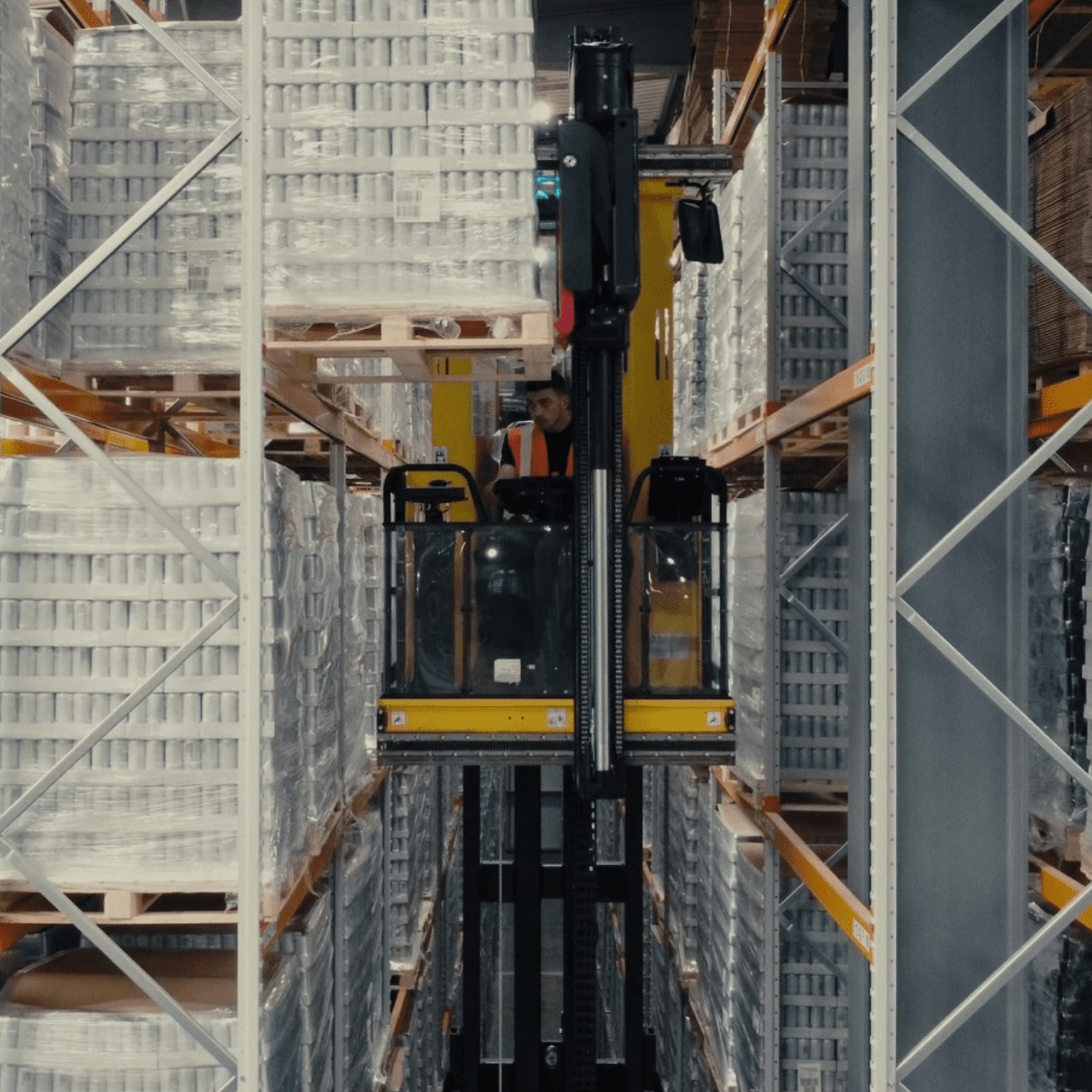 P W Gates | Delivering what we promise | Logistics